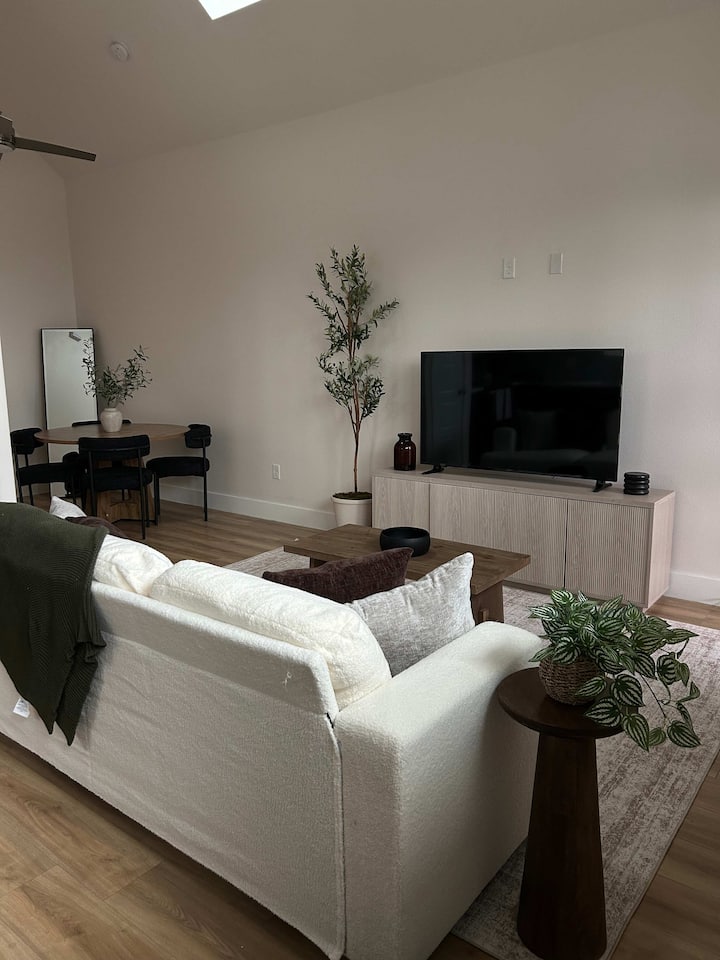 Cozy King Suite In Houston Tx - South Houston, TX