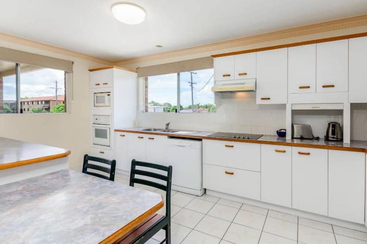 2brm Unit In Bribie Island - Pumicestone Passage V - Sandstone Point