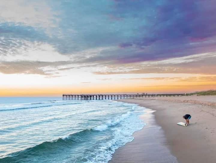 New! 3bd 3bth Oceanfront / Pool / Gym / Beach - Sandbridge Beach, VA