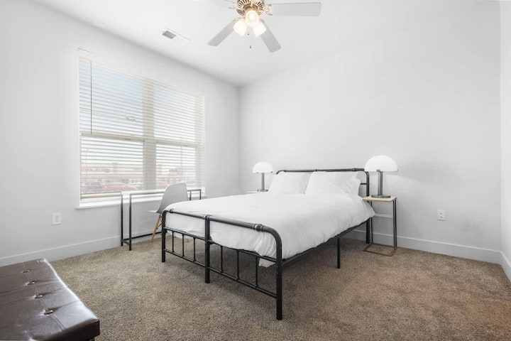 Cozysuites Modern 2br, Nora Indianapolis #9 - Indianapolis, IN