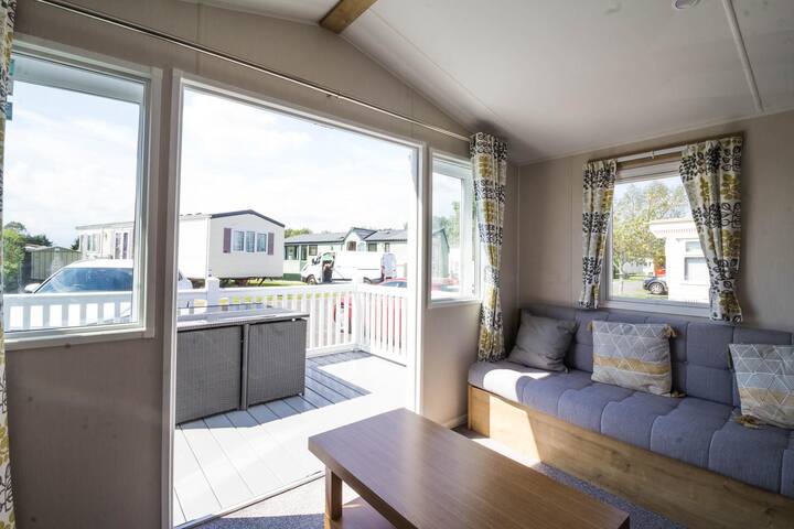 8 Berth Caravan At Grange Leisure Ref 53111pr - Mablethorpe