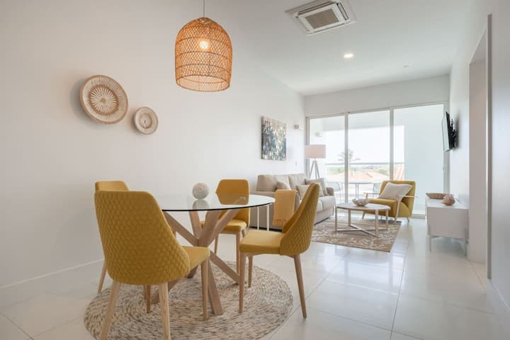 Private Balcony With Pool View! Bbq Grill! - Aruba