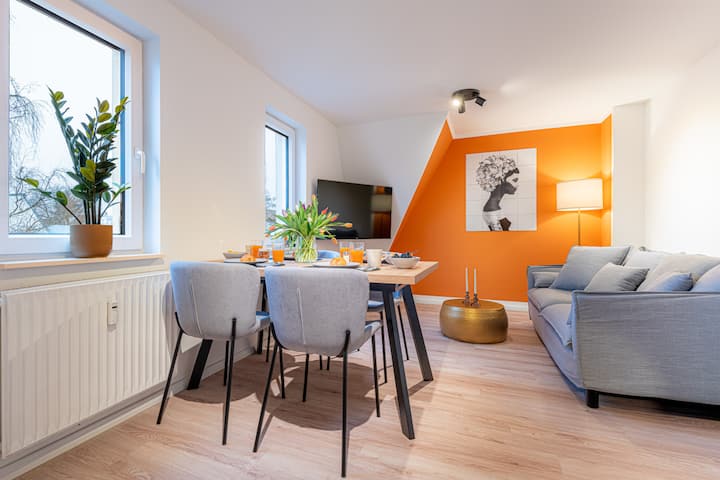 Sadebo Apartments Orange 500m To Citycenter! - リューベック