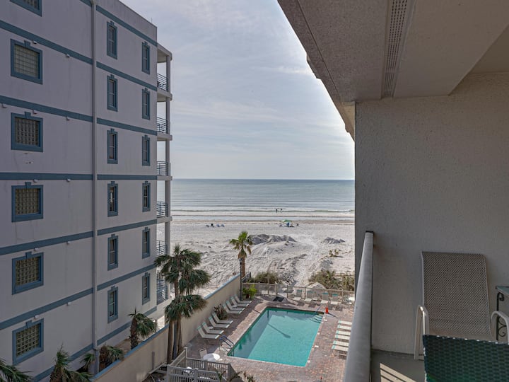 Elegant Escape | St. Pete Beachfront Gem - St. Pete Beach, FL