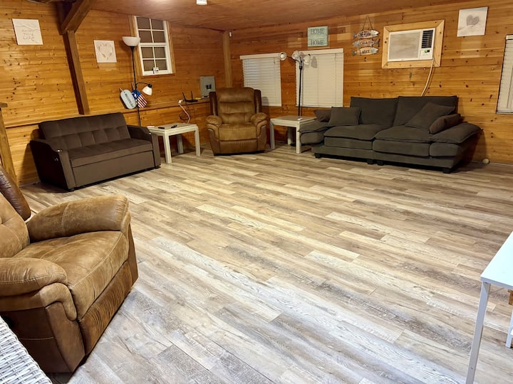 House Set Off The Intercoastal W/pool & Playground - Matagorda, TX