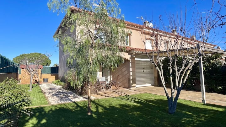 Rambla Mallols 9 Casa Lia - L'Escala