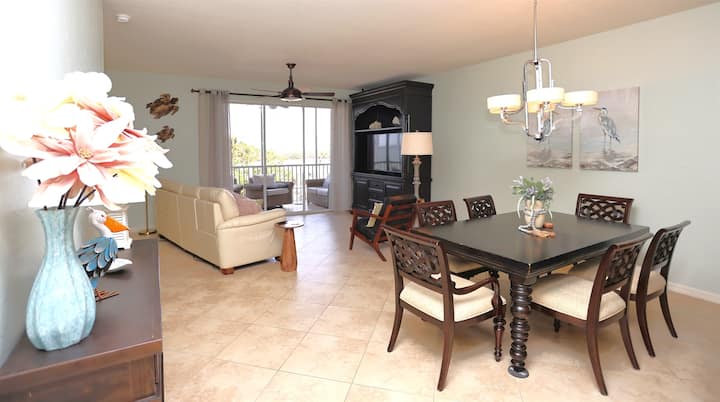 2 Bedroom, 2 Bath Condo With Lncredible Bay Views - Fort Myers Beach, FL