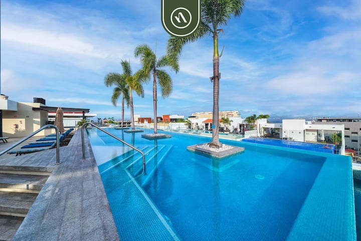 Amazing 1 Br Condo - Zona Romantica - Rooftop Pool - Puerto Vallarta