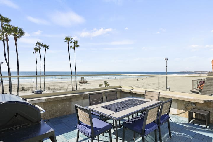 Oceanfront | Rooftop Deck W/ Panoramic Views - Newport Beach, CA