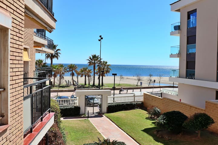 Beachfront Apartment Ronda 4j - Fuengirola