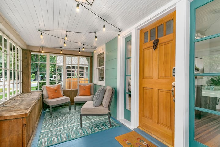 Peterson Retreat | Hot Tub, Bikes, Old Town - Fort Collins, CO