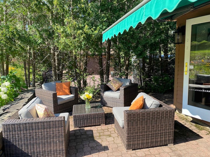 Community Pool, Cozy Fireplace - Coach Road 7a - Hartford, VT