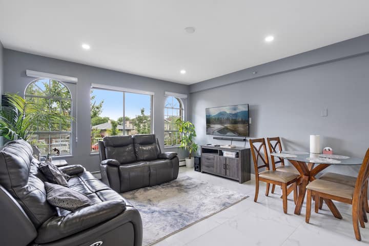 Cozy 3br Basement Suite | Near Fraser River - Vancouver