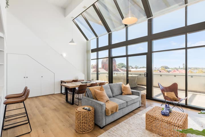 Central Perth City Penthouse | Northbridge - Perth