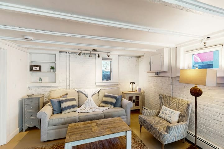 1br Condo- Great Location Close To Town & Beach - Provincetown, MA