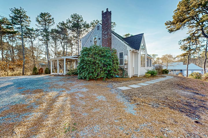 4br House Near National Seashore- Porch, Ac, & W/d - Eastham, MA