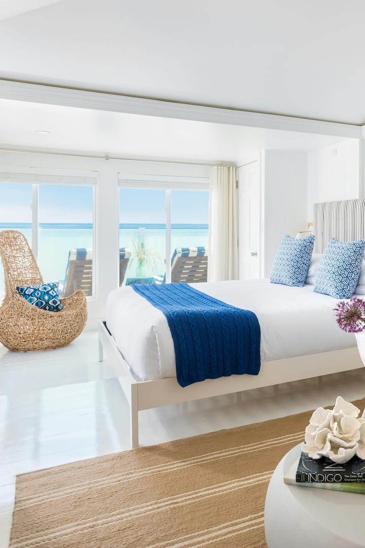 Complimentary Breakfast Delivered To Your Door - Newburyport, MA