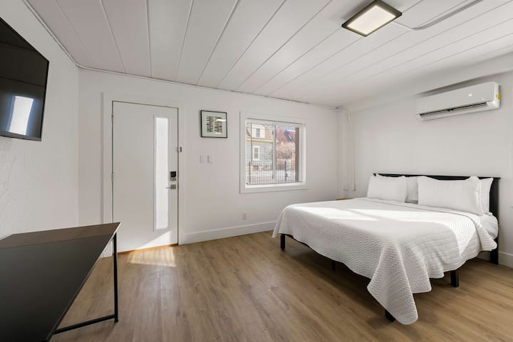 Chic City Retreat 89 For 2 - コロンバス, OH