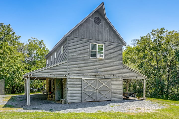 Countryside Barndominium In Virginia W/ Patio - Keswick Vineyards, Keswick