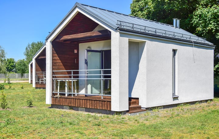 Nice Home In Nowe Warpno - Altwarp
