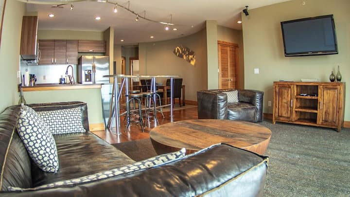 3-bedroom, 2.5-bathroom Penthouse Suite At Real - Rodanthe, NC
