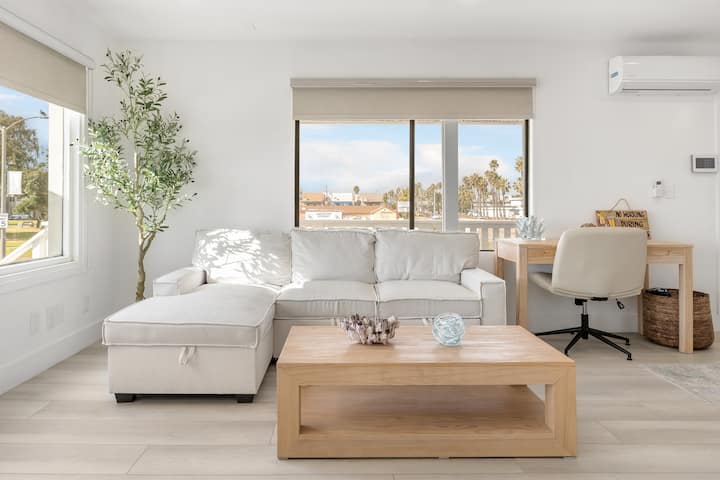 Steps To Sand, Ocean Views & Balcony | Sunset Surf - Huntington Beach, CA