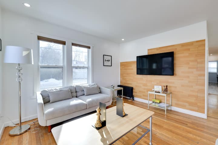 Walk To Roger Williams Park: Apt In Providence! - Cranston, RI
