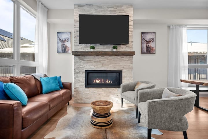 New! Rooftop Deck | Mtn Views | Bluebird Market | - Frisco, CO