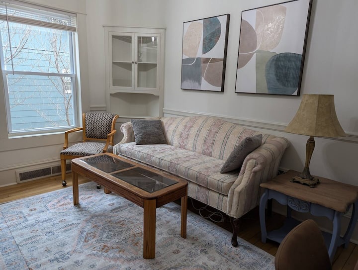 New! 2br/1ba Convenient To 9th St, Ncssm - Durham, NC