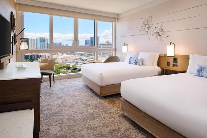 Ocean View Room With 2 Queen Beds | 4.5 Star Hotel - Hawaii