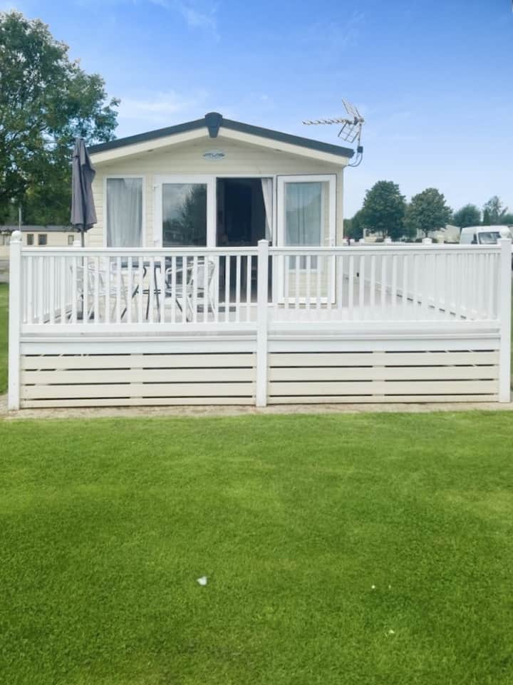 Lemon Tree Lodge - South Cerney