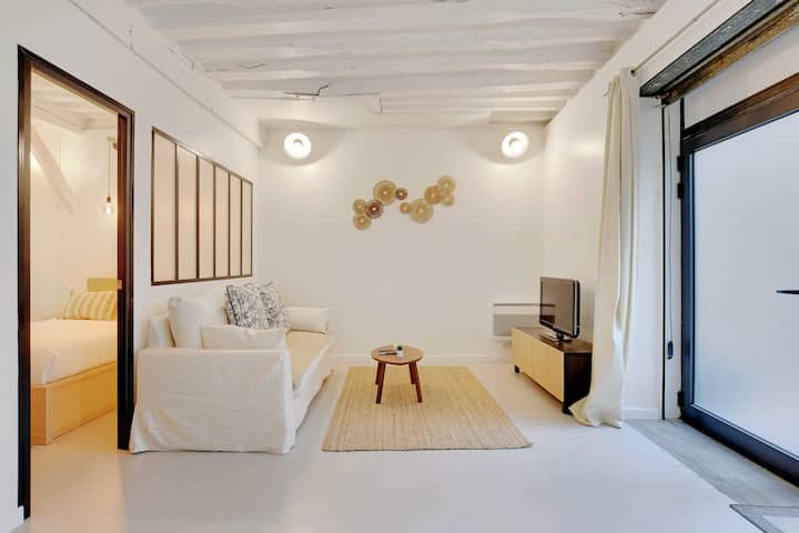 Magnifique Appartement -2br-4p- Le Marais - Paris