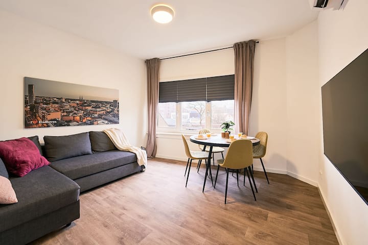 Stay In The Heart Of Vibrant Eindhoven! - Eindhoven