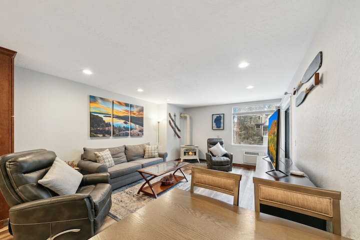 Modern 1br Llv#113 Hot Tub, Fireplace, Ski, Beach - Lake Tahoe