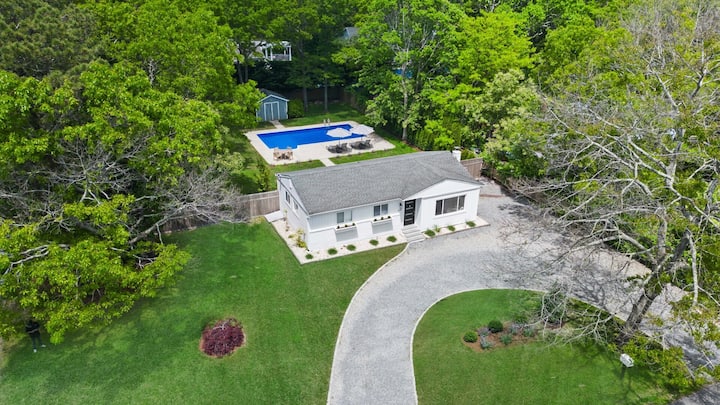 3br/1ba: Hampton Bays, Renovated, Pool - Riverhead, NY