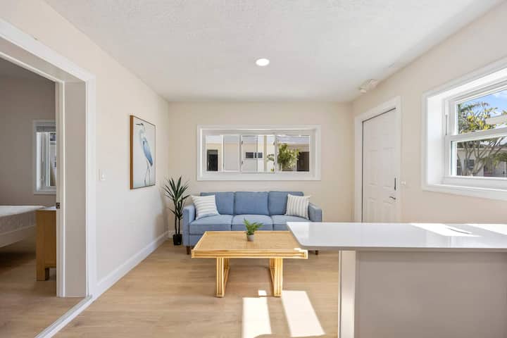 Welcome To The Drift – Your Laid-back Beach Escape - Cocoa Beach, FL