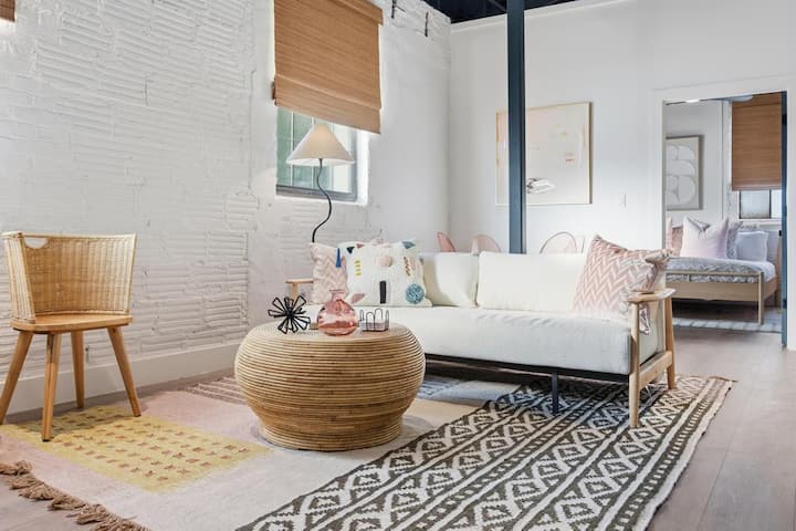 Luxury 1br At The Raven - Pool Free Parking - Jacksonville, FL