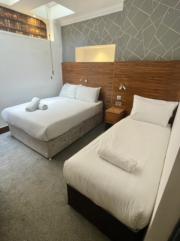 Famille-family-triple-sdb Privée - London, UK