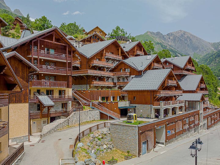 Les Epinettes By Interhome - Vaujany