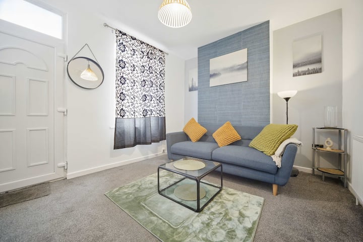 3 Bedroom House Near Leeds City Center - Leeds