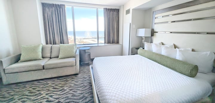 Ocean Front King | Boardwalk Gem - Atlantic City, NJ