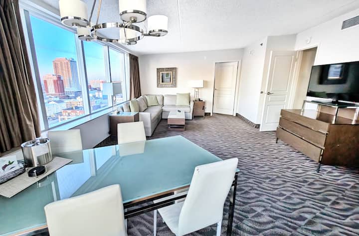 Spacious 1br Sunset Views For Miles | Free Parking - Atlantic City, NJ