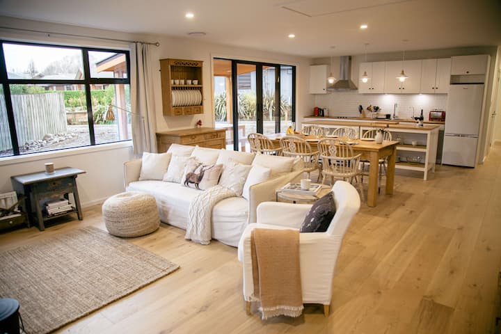 Amber Peak Chalet - Hanmer Springs