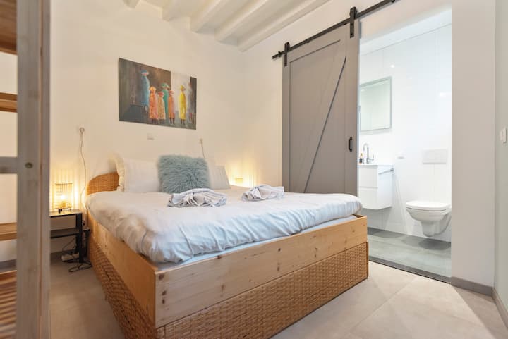 Cosea Beach House With Private Parking - Zandvoort