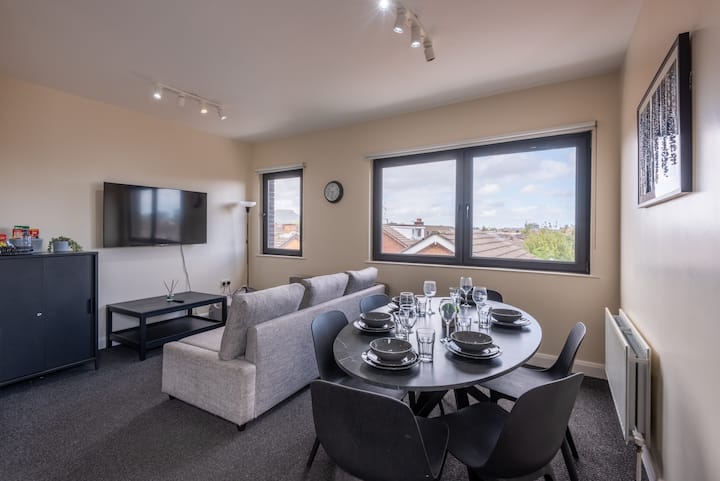 Family 2br | Free Parking | Near Cathedral Qtr - Belfast