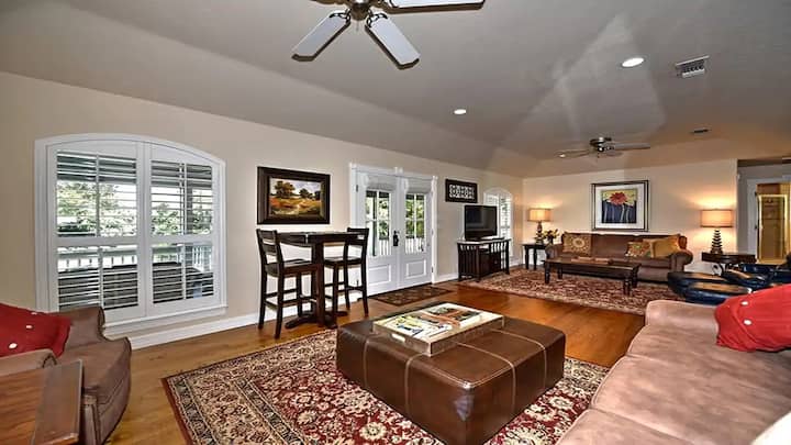 Comal River #405 – Luxurious 4br Home! - ニューブラウンフェルズ, TX