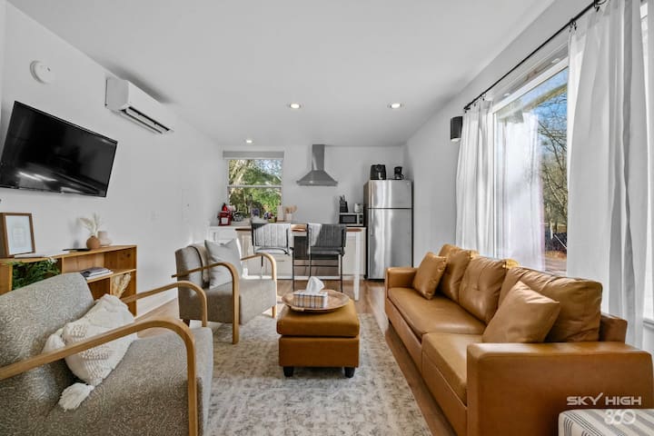 Gregg Townhome-10 Min Walk To Dt Fayetteville! - Fayetteville, AR