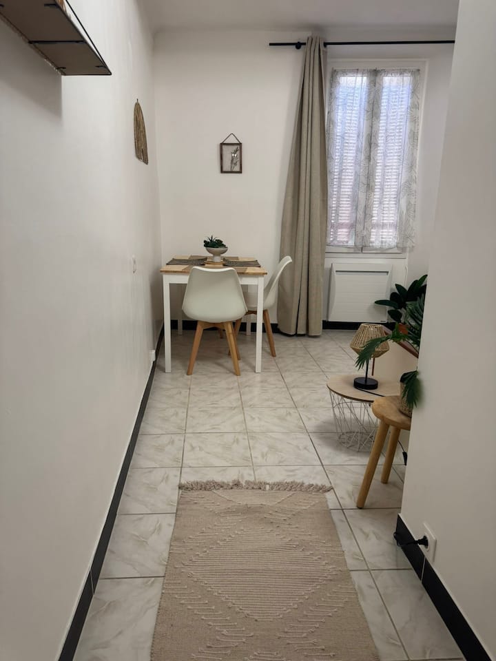 Entre Thermes Et Terrasses - Gréoux-les-Bains