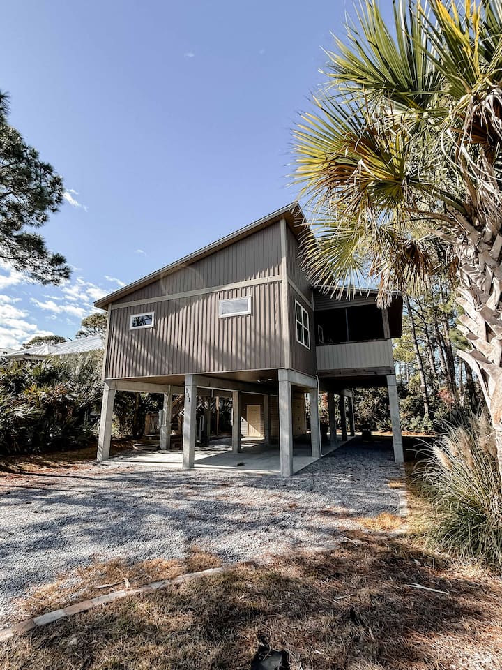 Bay Views, Short Beach Walk, 3/2, Community Pool - Cape San Blas, FL