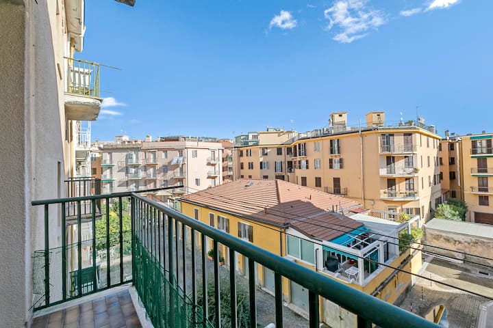 Domus 21 Near Alassio Beach - Happy Rentals - Alassio